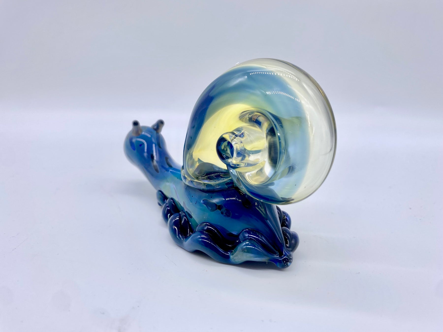 Glass Snail Hand Pipe – Smoke Station